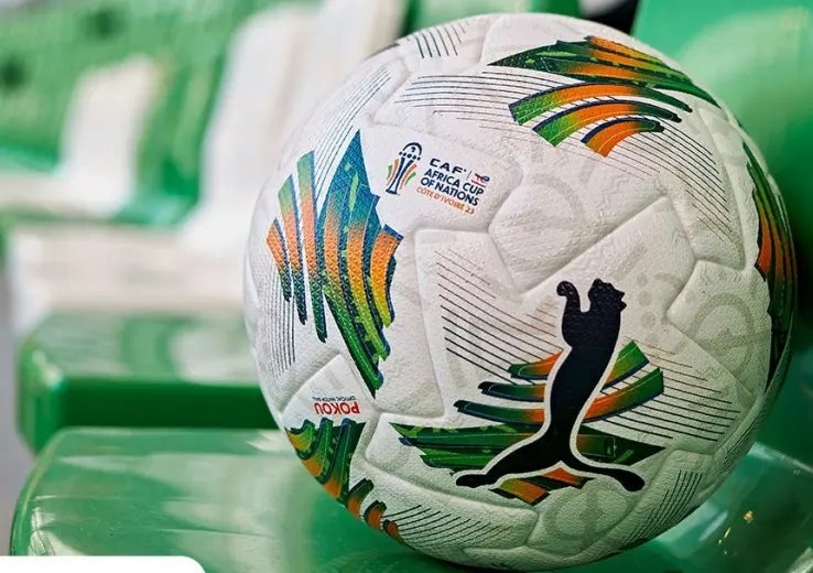 CAN 2023 : dévoilé officiellement par la CAF, le ballon “Pokou” rend ... CAN 2023 : dévoilé officiellement par la CAF, le ballon “Pokou” rend ...